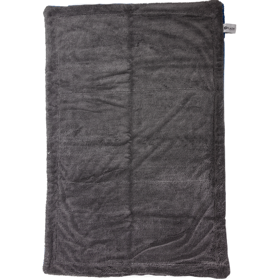 DRYING TOWELS – FLASHDETAIL INT.